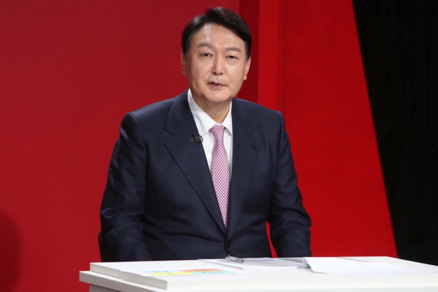 Ex-Prosecutor General Yoon wins presidential nomination of main ...