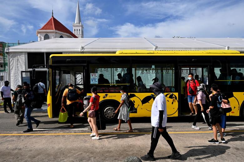 Malaysia to raise daily passenger quota by nearly 60% for land VTL with ...