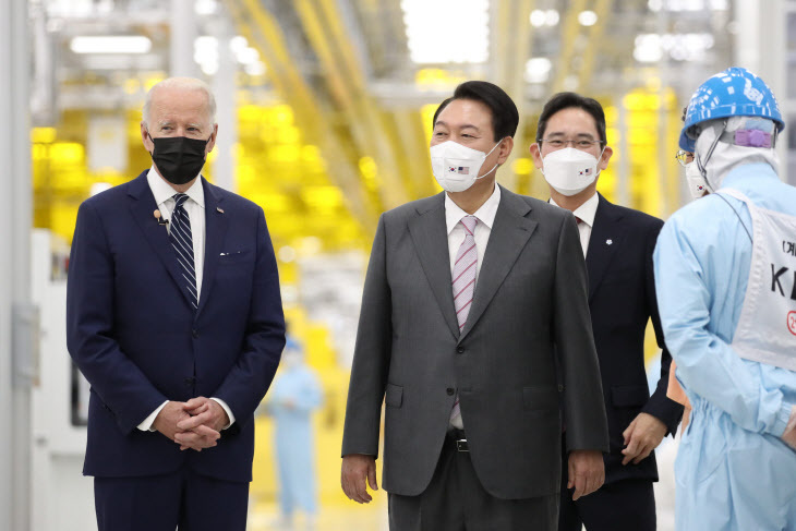 Preliminary 'Chip 4’ meeting expected next week as China monitors ...