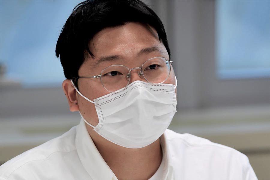 ‘We Are the Zombies’ creator offers fresh twist on zombie apocalypse ...