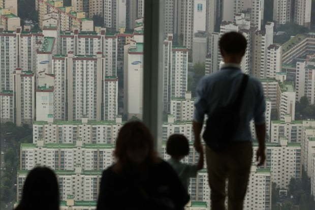 Sky high home prices contribute to low birth rate: Study - Asia News ...