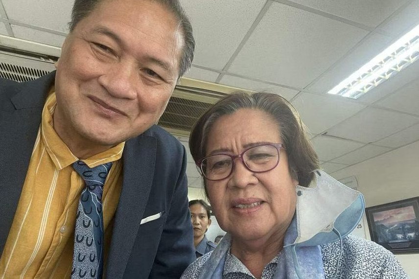 ‘free At Last Top Duterte Critic Leila De Lima Out On Bail After Six