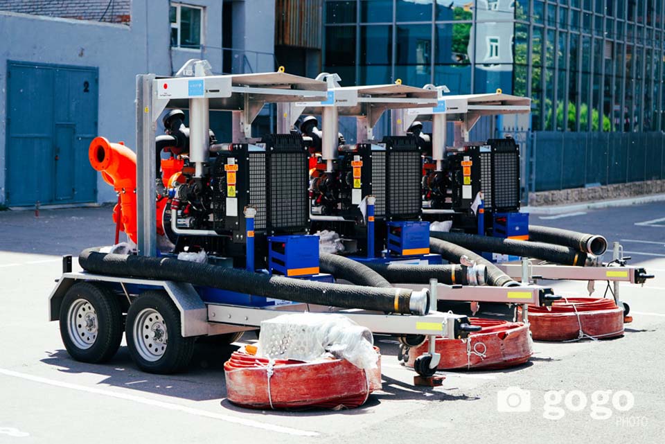 High-capacity pumps delivered to Mongolia to help with flood ...