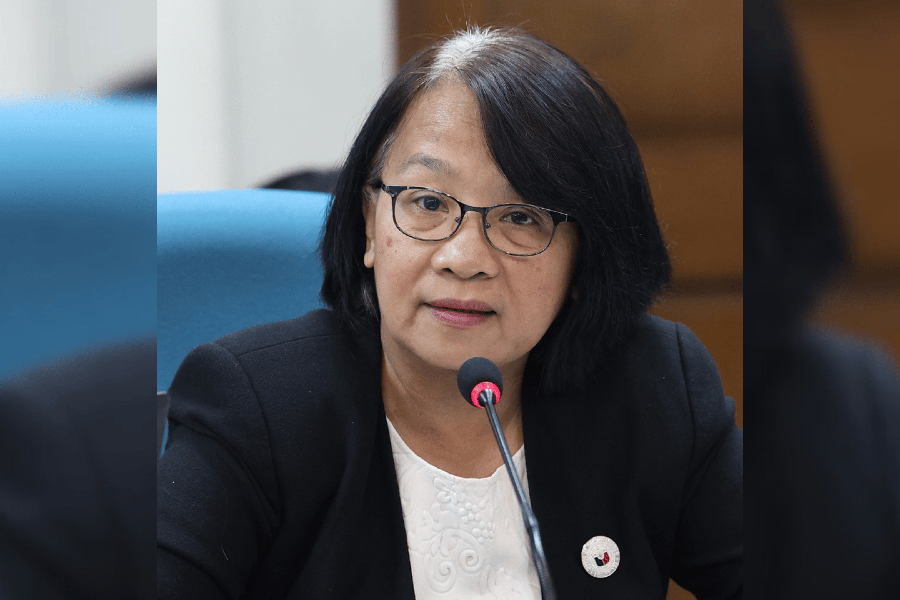 Philippine lawmakers urge probe of US’ anti-Chinese vax drive - Asia ...