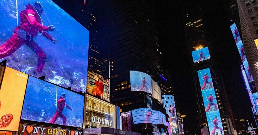 Filipina artist Martha Atienza takes over Times Square - Asia News ...