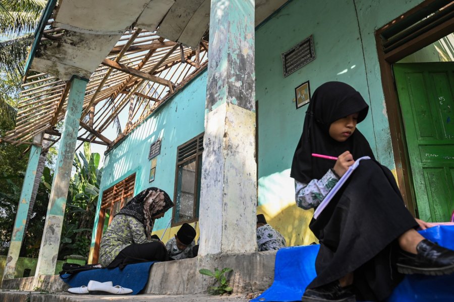 Indonesia’s new education budget scheme raises fear of funding cut ...