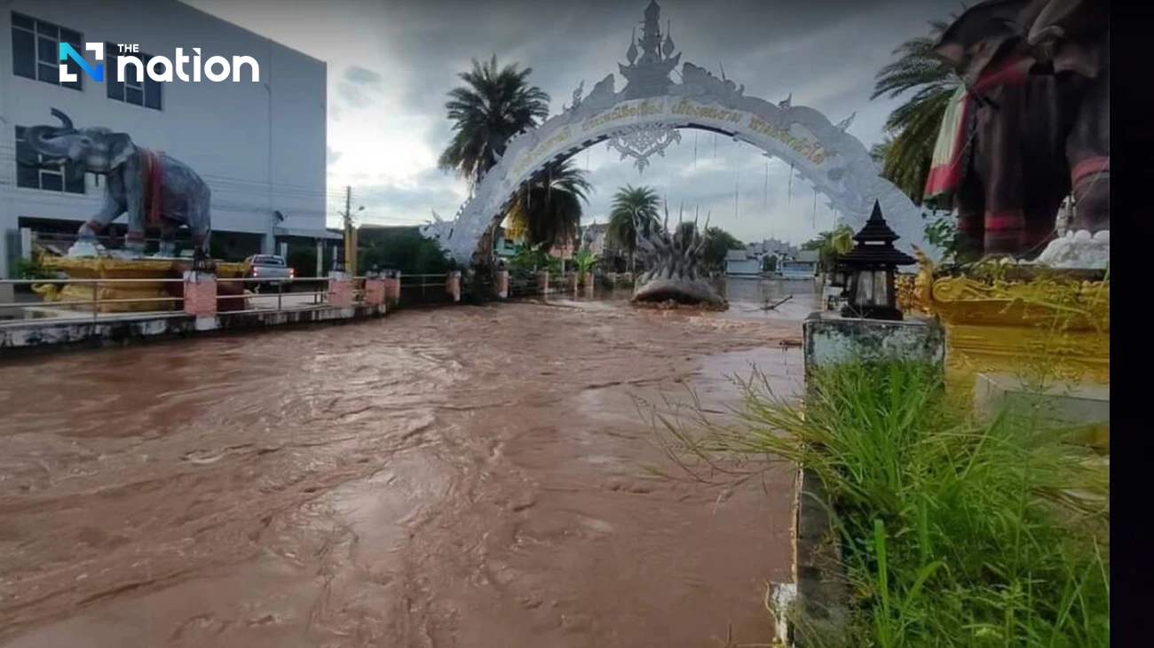 Thailand’s Phayao province inundated as heavy rains cause flash floods ...