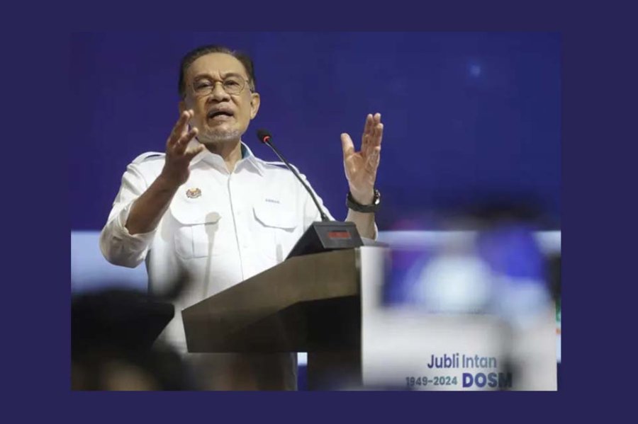 Government to look into media outlets’ concerns, pledges Malaysia PM ...