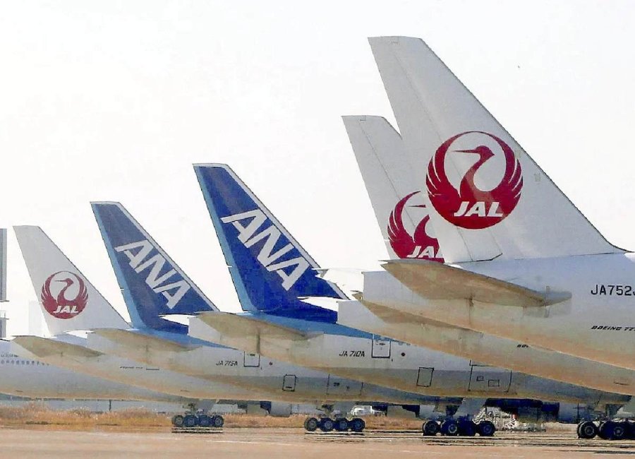 ANA, JAL cancel more flights as heavy snowfall continues in Japan ...