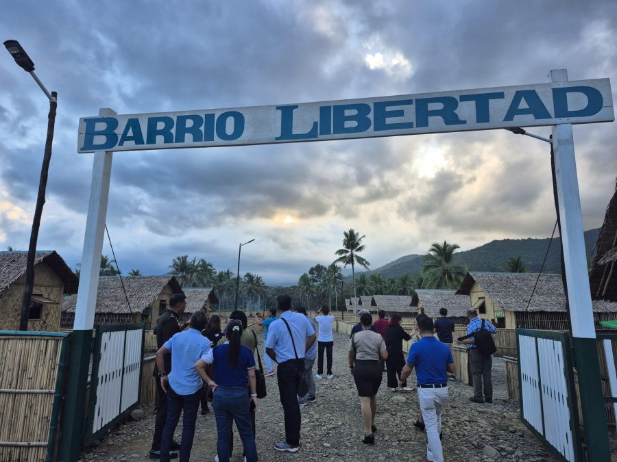 Prison life without bars: Iwahig community in Philippine province of ...