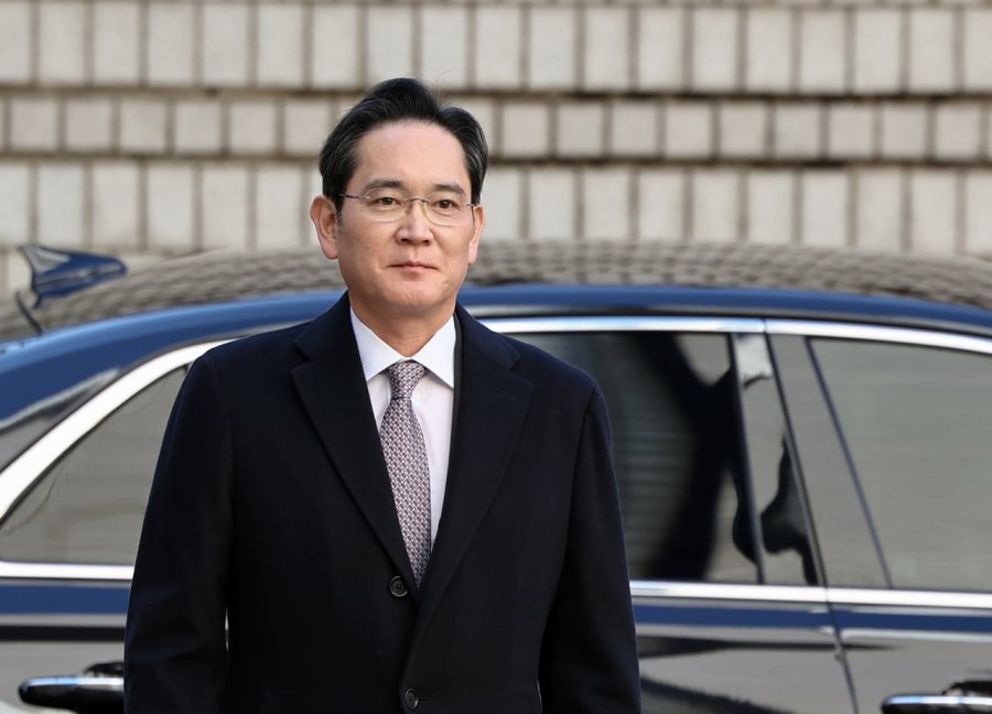 Samsung chief cleared of all charges in 2015 merger case - Asia News ...