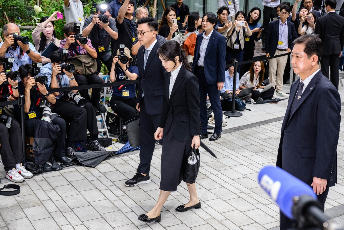 South Korean ex-president Yoon stubbornly resists probe, as wife faces ...