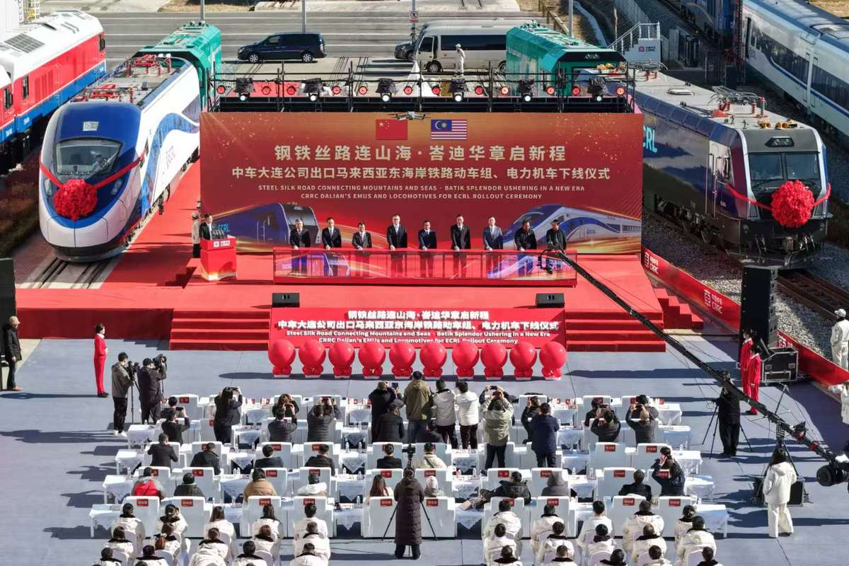 First electric trains for Malaysia project finish production in China’s ...