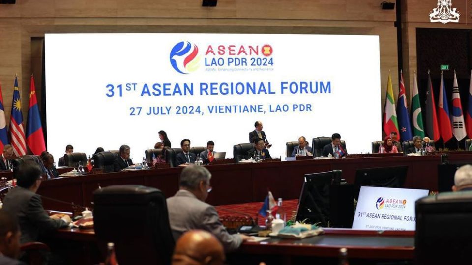 ASEAN meeting urges constructive dialogue for regional peace - Asia ...