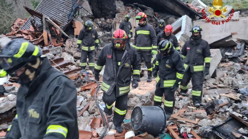 Makansutra’s K.F. Seetoh’s brother killed in suspected gas explosion in ...