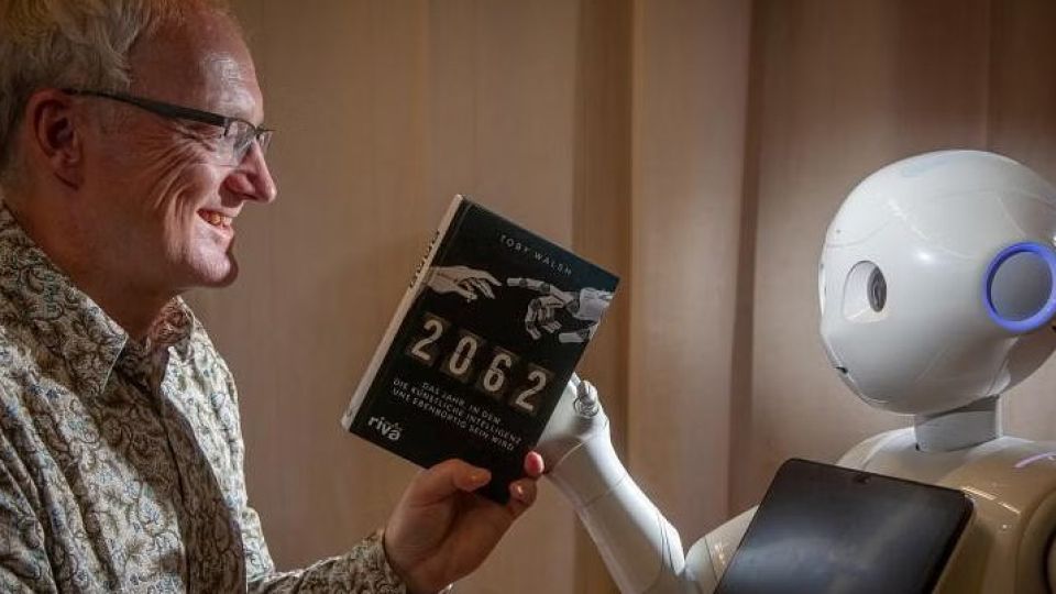 In the future, humans will become ‘Homo digitalis’, live in physical, virtual and artificial ...