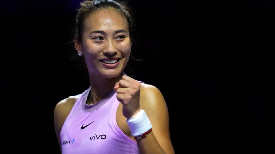 China’s Zheng Qinwen defeats Rybakina to claim her first win at WTA Finals - Asia News ...